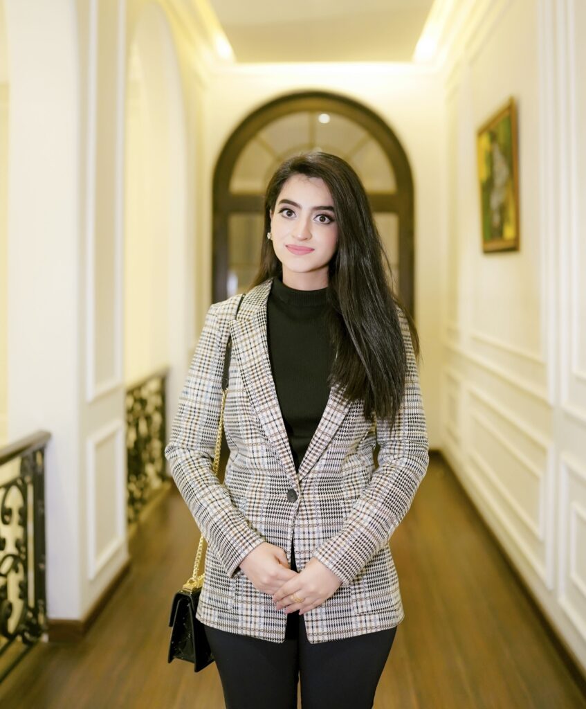 HALEEMA SADIA RIAZ: The Creative Force Behind The Lively Event. - Super Magazine Pakistan